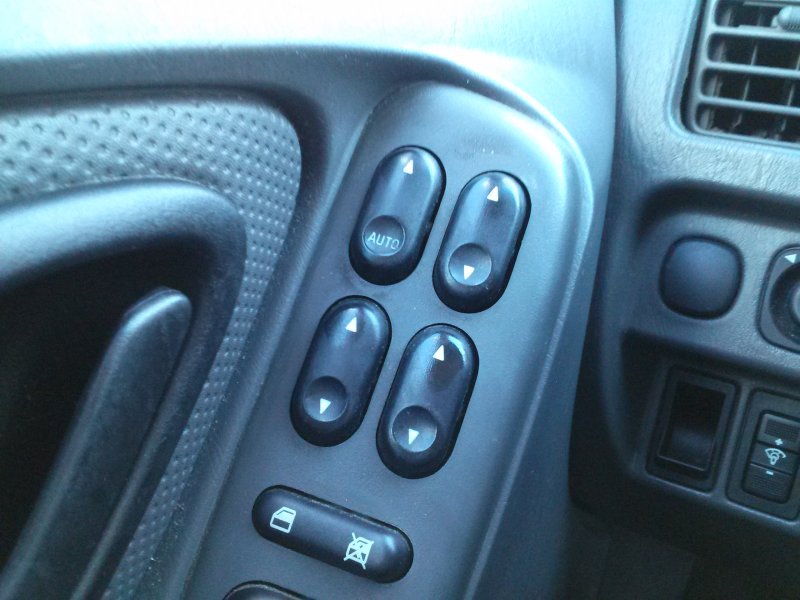 Power Window Switch Safety | Mechanical Malarkey